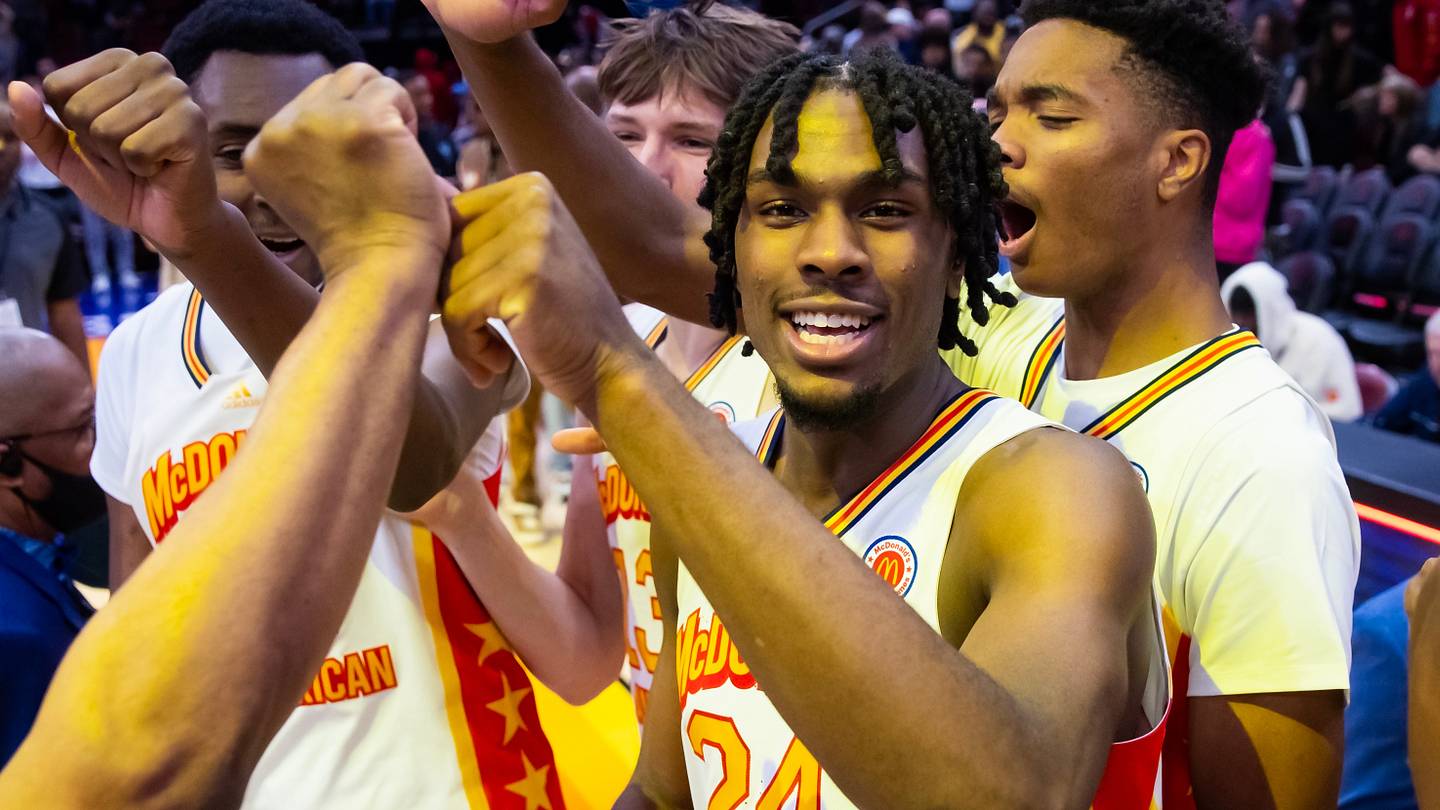 Mackenzie Mgbako, Former Duke Five-Star Signee, Commits to Indiana ...