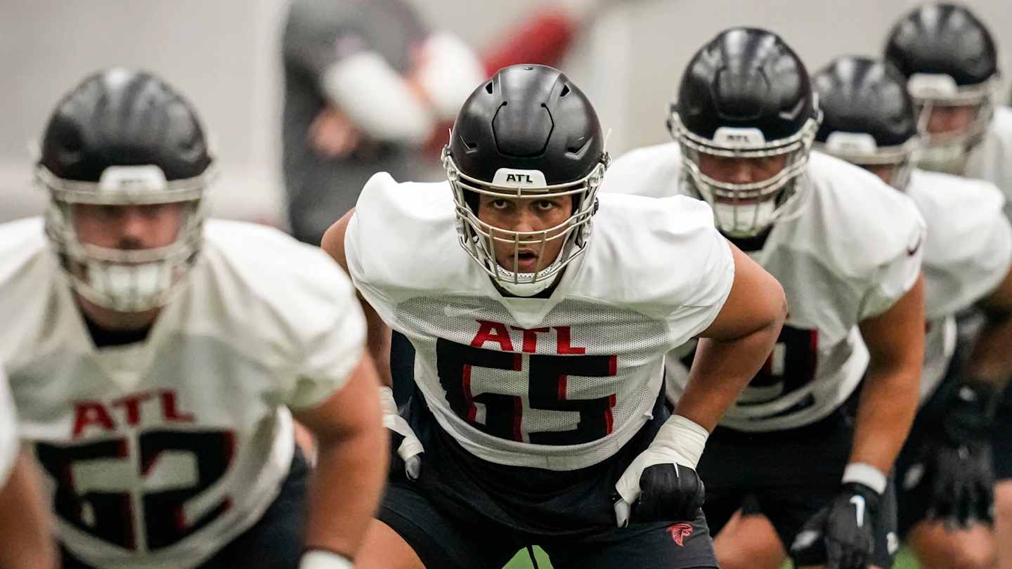 Atlanta Falcons 'Tight-Knit' Offensive Line: Key To Success? - Sports ...