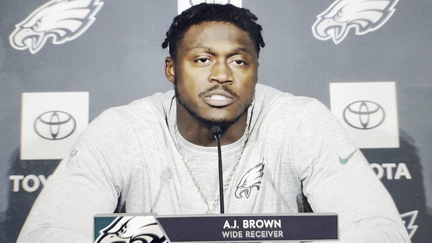 Philadelphia Eagles WR A.J. Brown: 'It's Time to Get Off Mat' as Offseason Program Ramps Up ...