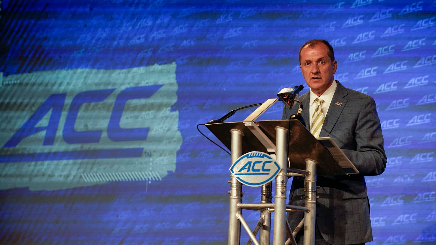ACC Commissioner Makes Eye-Opening Expansion Comments Amid Pac-12 ...