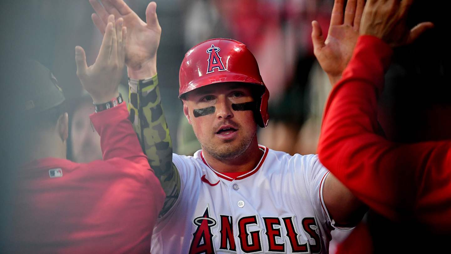 Angels News: Hunter Renfroe Named Among Top 2023 Offseason Acquisitions ...