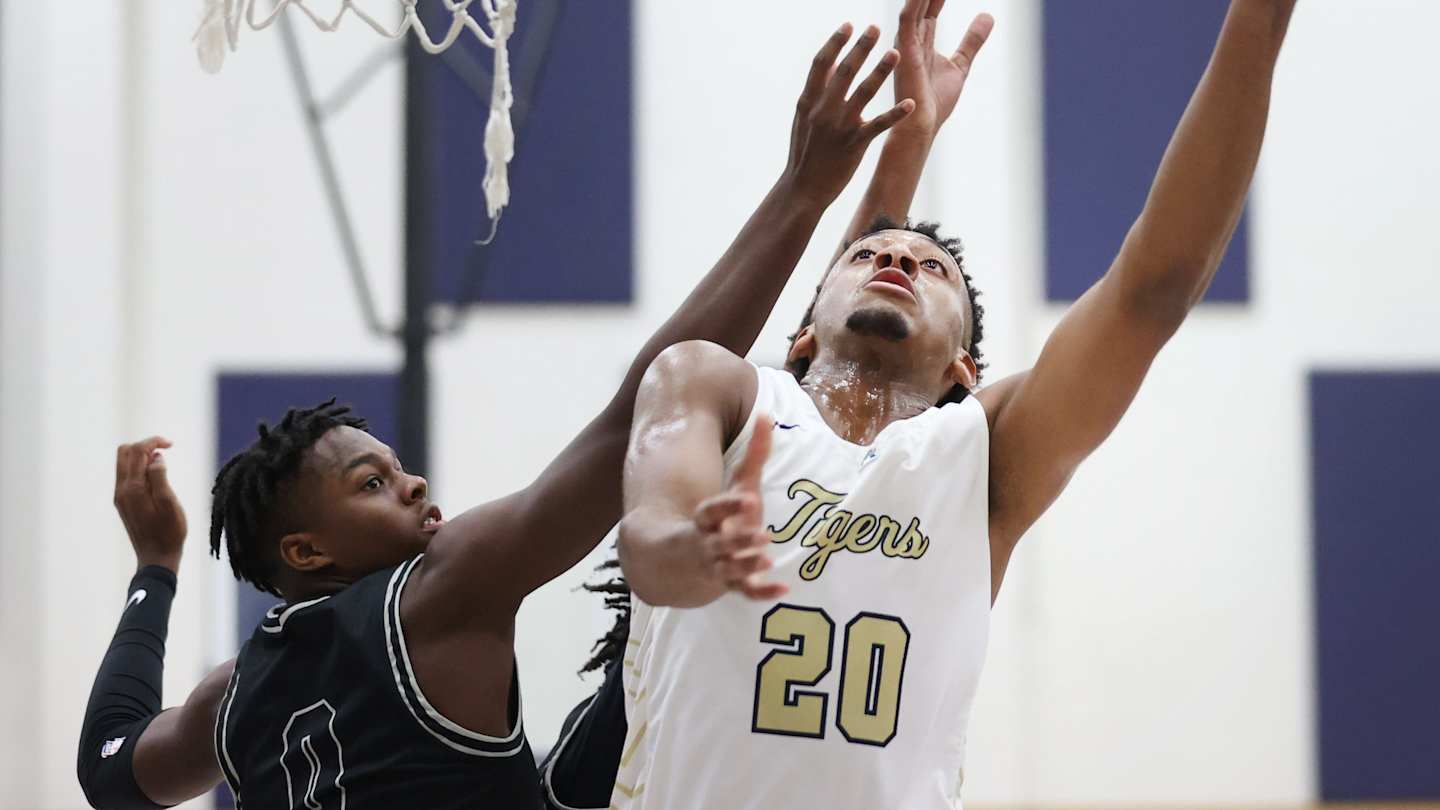 Tennessee Basketball Recruits For Nike EYBL - Sports Illustrated ...