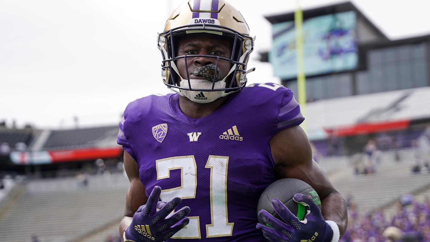 Ngata Is One of Those Counted On to Fill UW RB Void Left by Injured ...