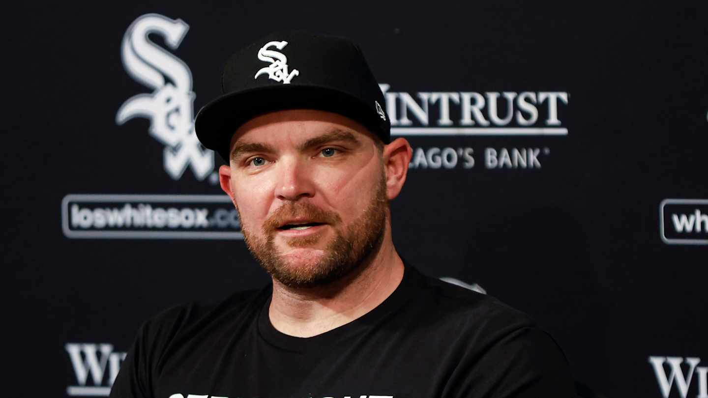 White Sox Reinstate All-Star Closer Liam Hendriks After Cancer Battle ...