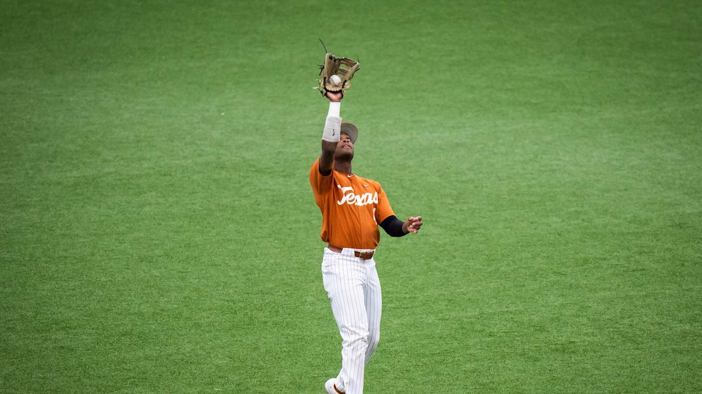 Texas Longhorns Head West in Latest D1Baseball Field of 64 Projection ...