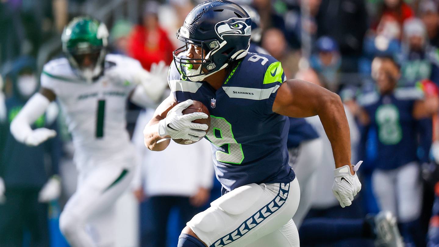 Madden 24 RB Ratings: Seattle Seahawks' Kenneth Walker III Overrated ...