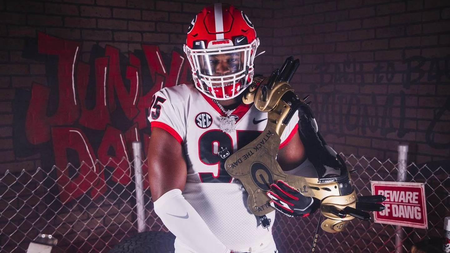 2024 Defensive Lineman Justin Greene Announces Commitment to Georgia ...