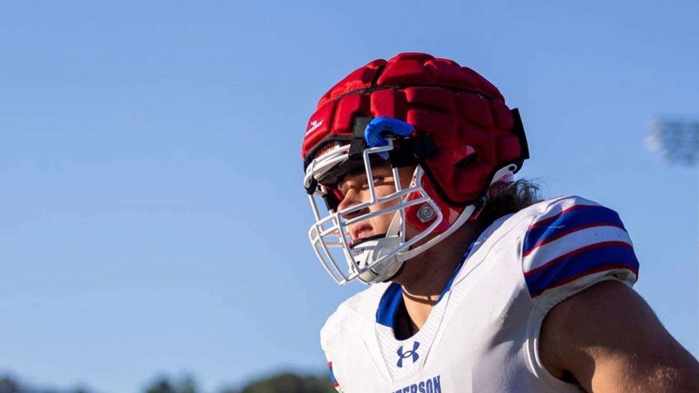 Sammy Brown Commits to Clemson Football over Georgia - Sports ...
