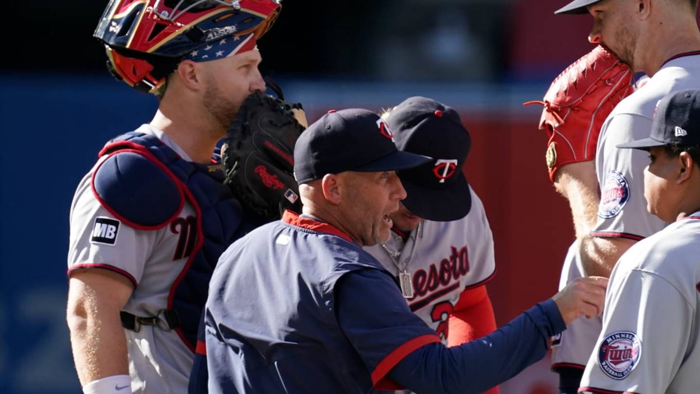 Who Is Wes Johnson? The Newest Head Coach for Georgia Baseball - Sports ...