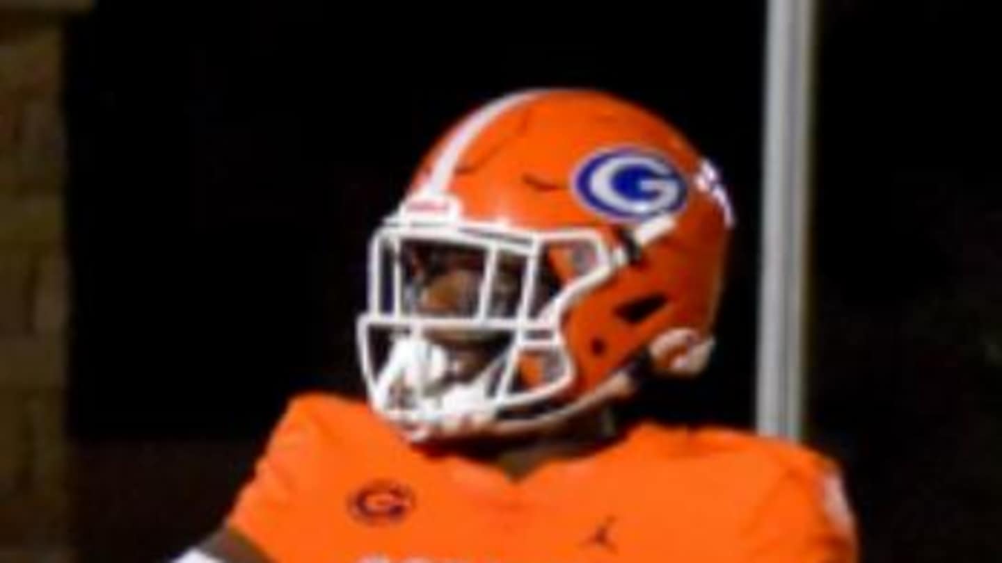 Elija Lofton Signs With the Miami Hurricanes! - All Hurricanes on ...