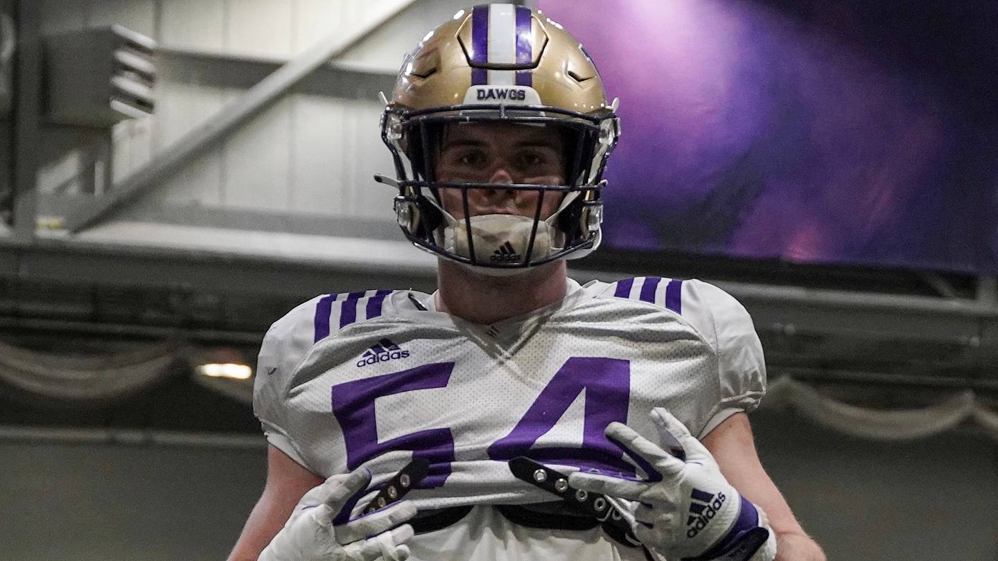 Husky Roster Review: With or Without a Scholarship, Fowler Pushes On ...