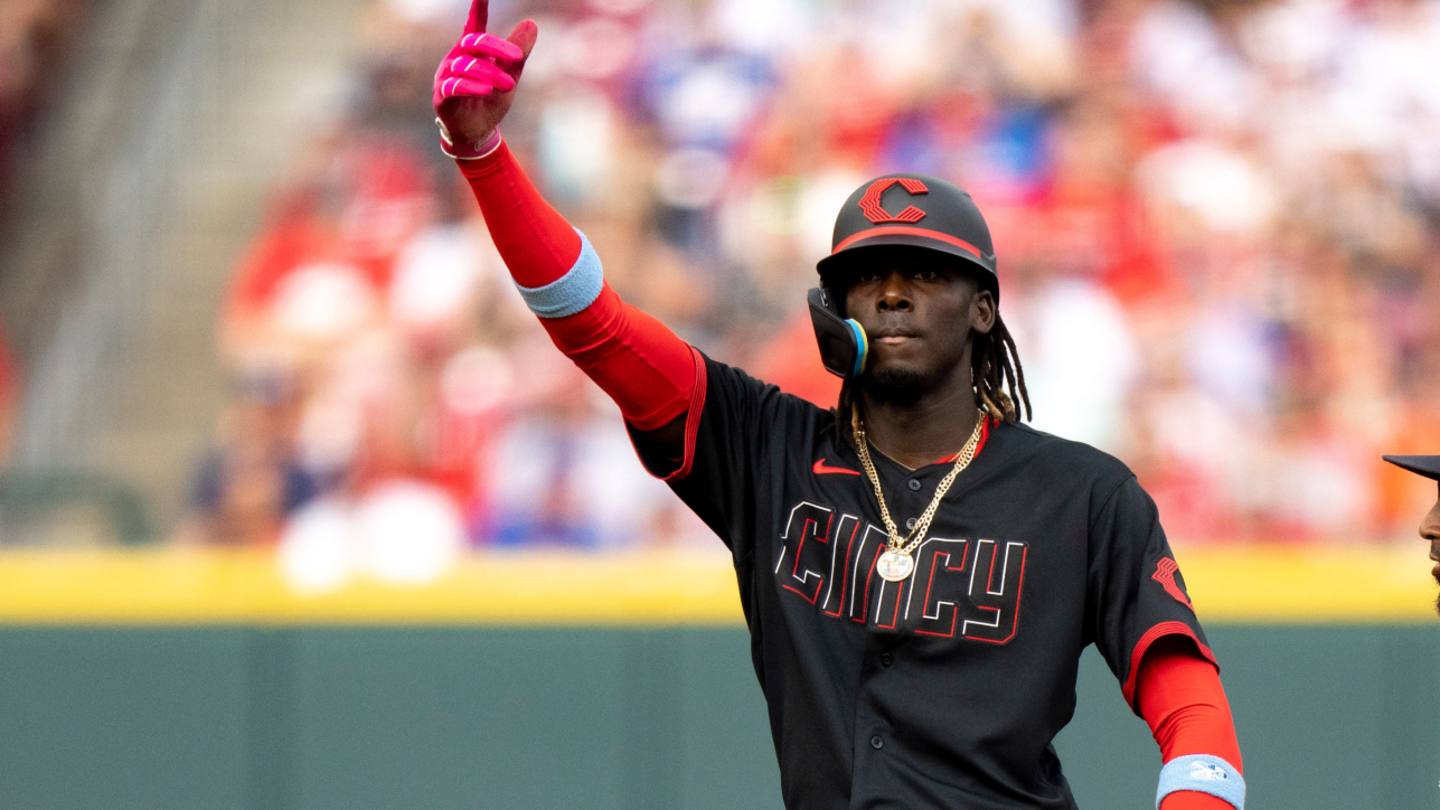 Elly De La Cruz Hits for Cycle, Accomplishes MLB Feat Not Seen in Over ...