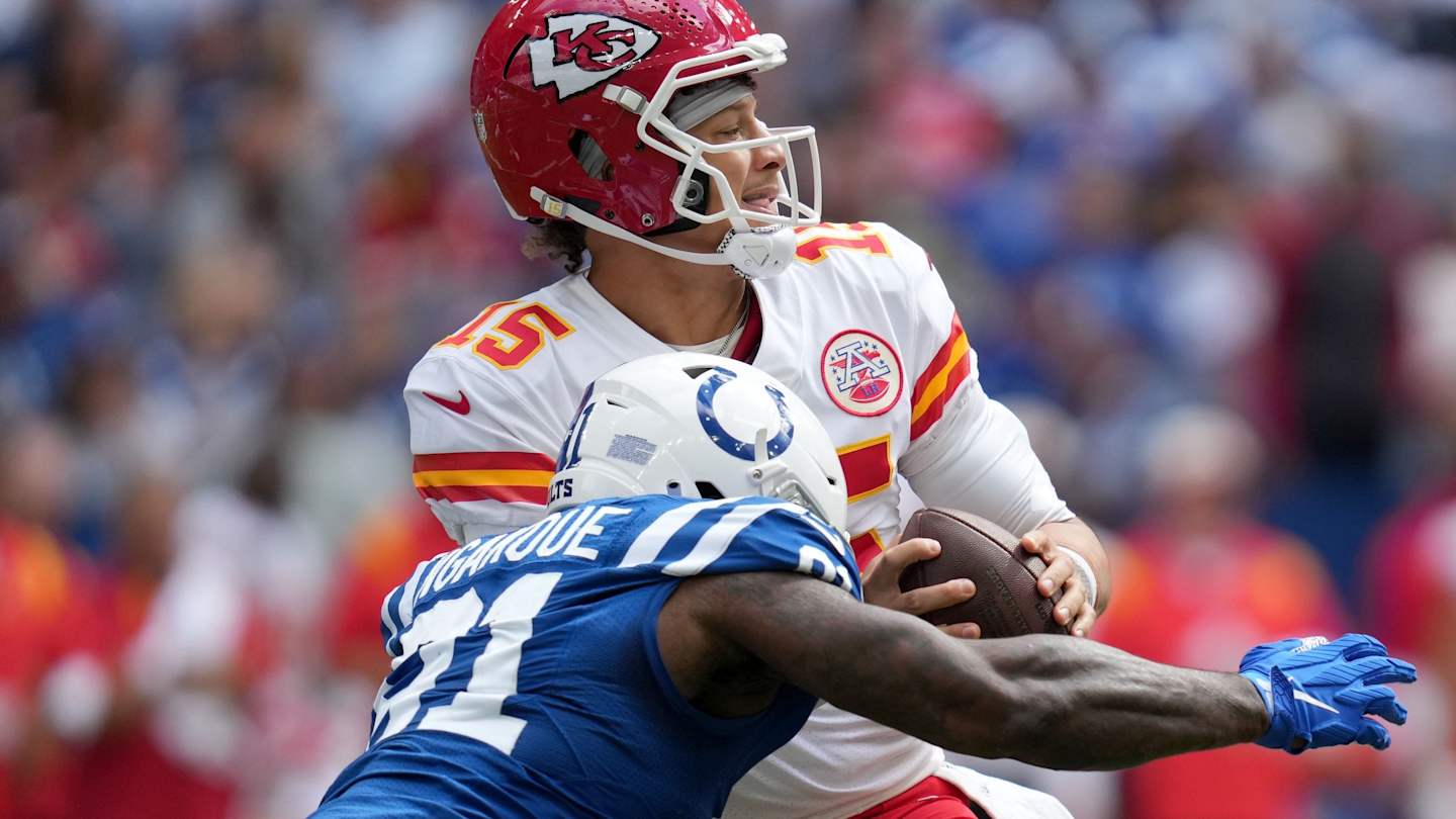 Chicago Bears defensive end plans require more help - Sports ...