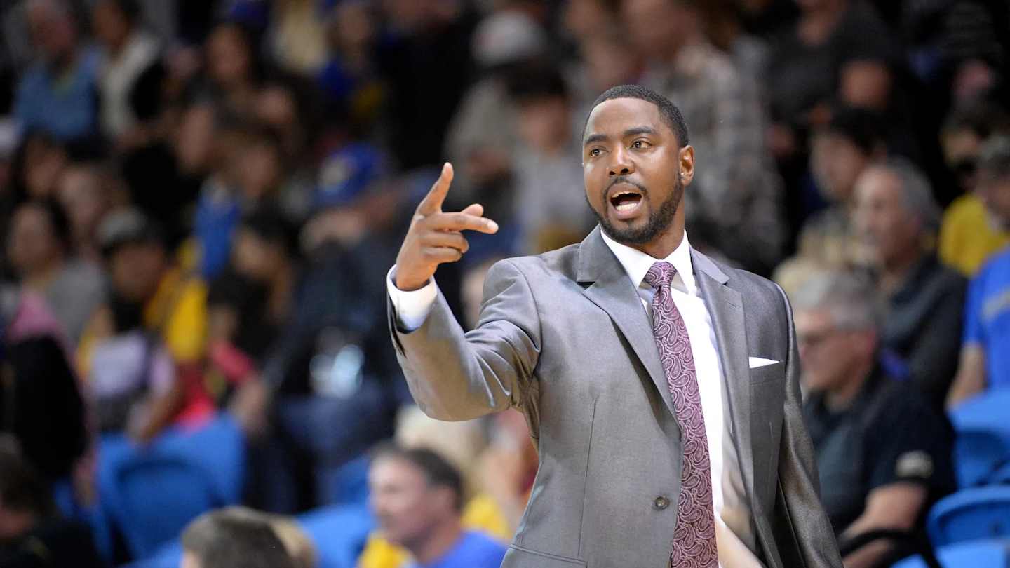 Former Boston Assistant Coach Aaron Miles To Join Pelicans Staff, Per ...