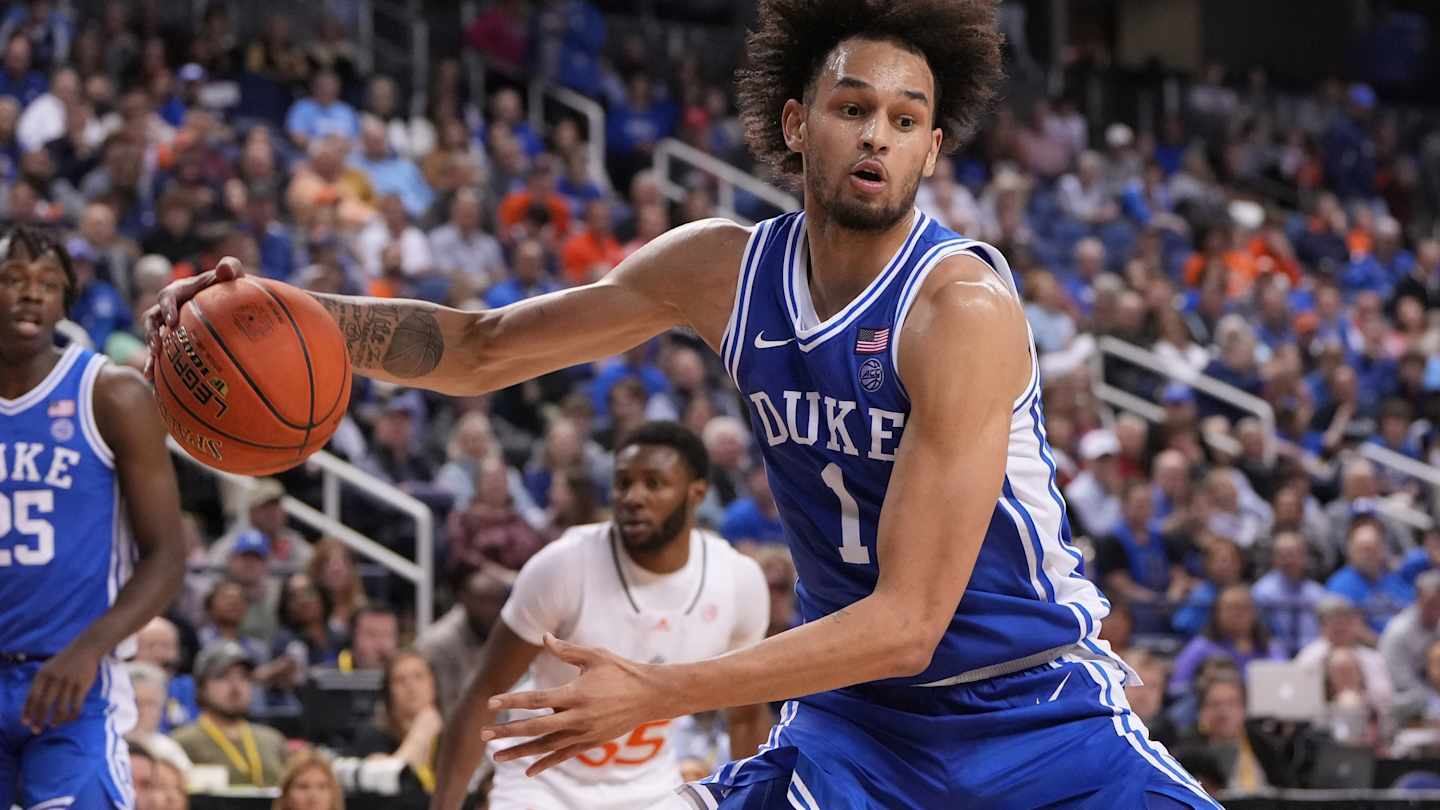 Dallas Mavs Film Study: Dereck Lively II Brings Major Upside as ...