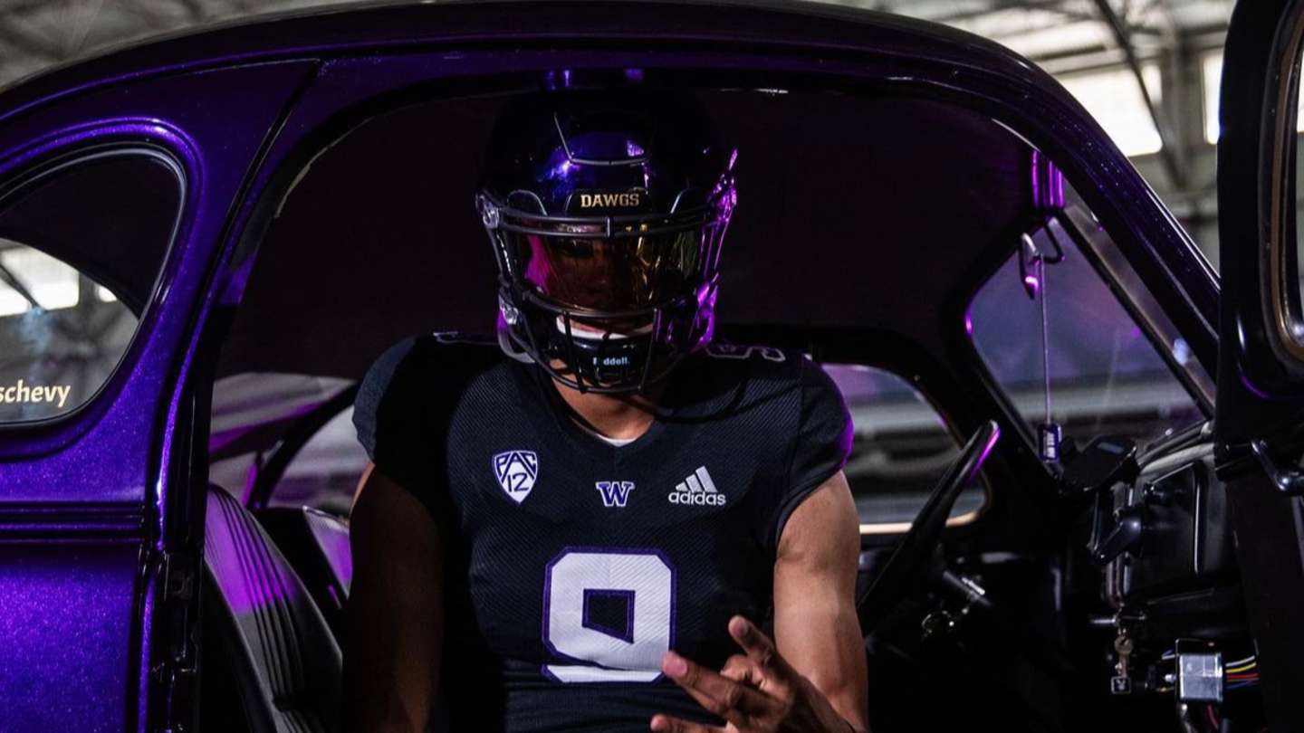 3-Star QB Dermaricus Davis Joins Washington's Class of 2024 - Sports ...