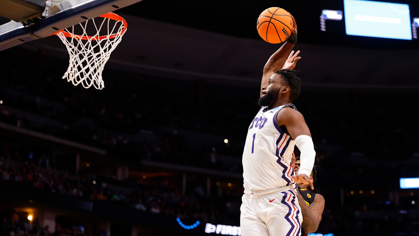 Mike Miles And His Role With The Dallas Mavericks - Sports Illustrated ...