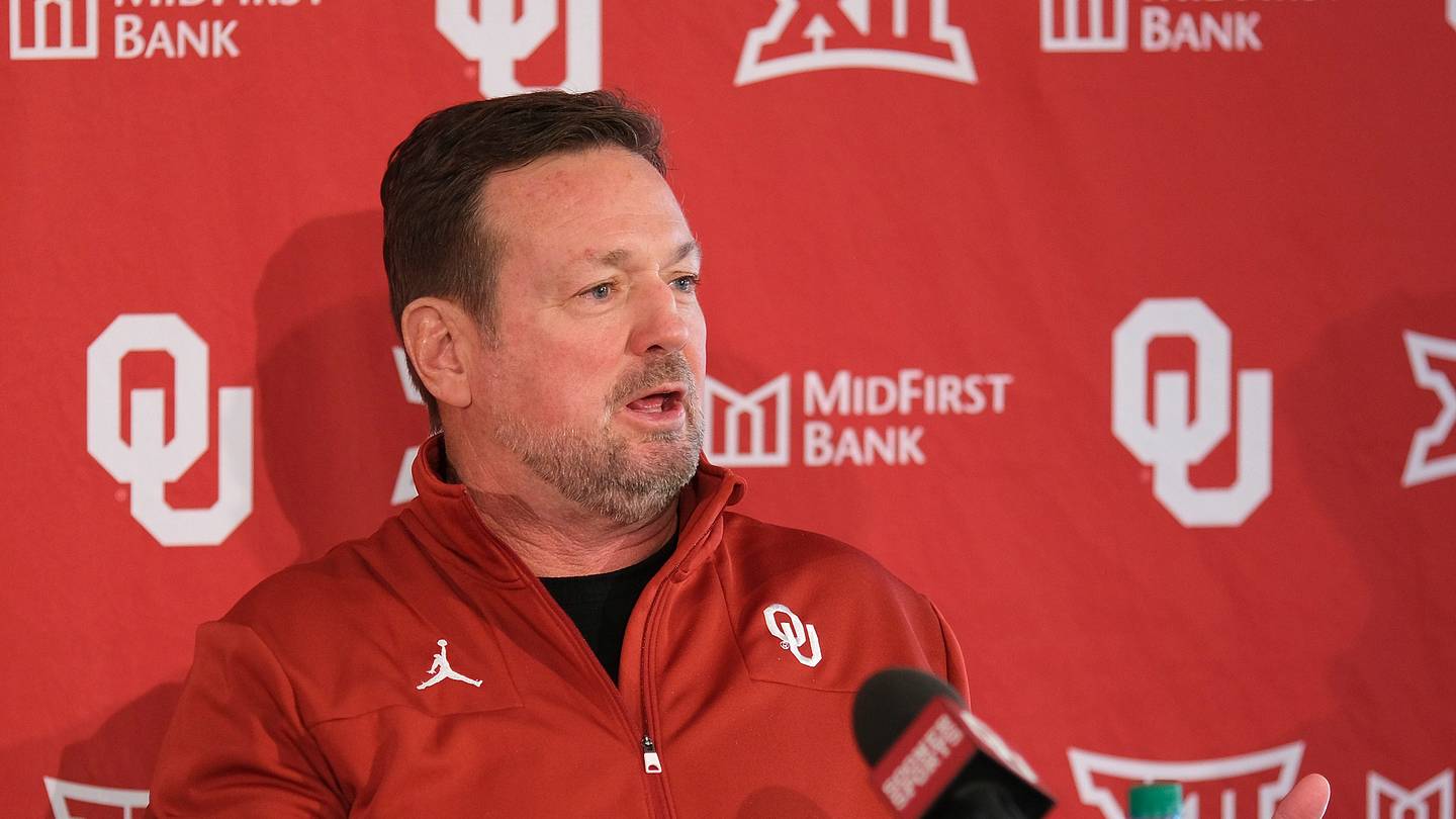 COMMENTARY: Why Bob Stoops is Right to Say Colin Cowherd is 'Not ...