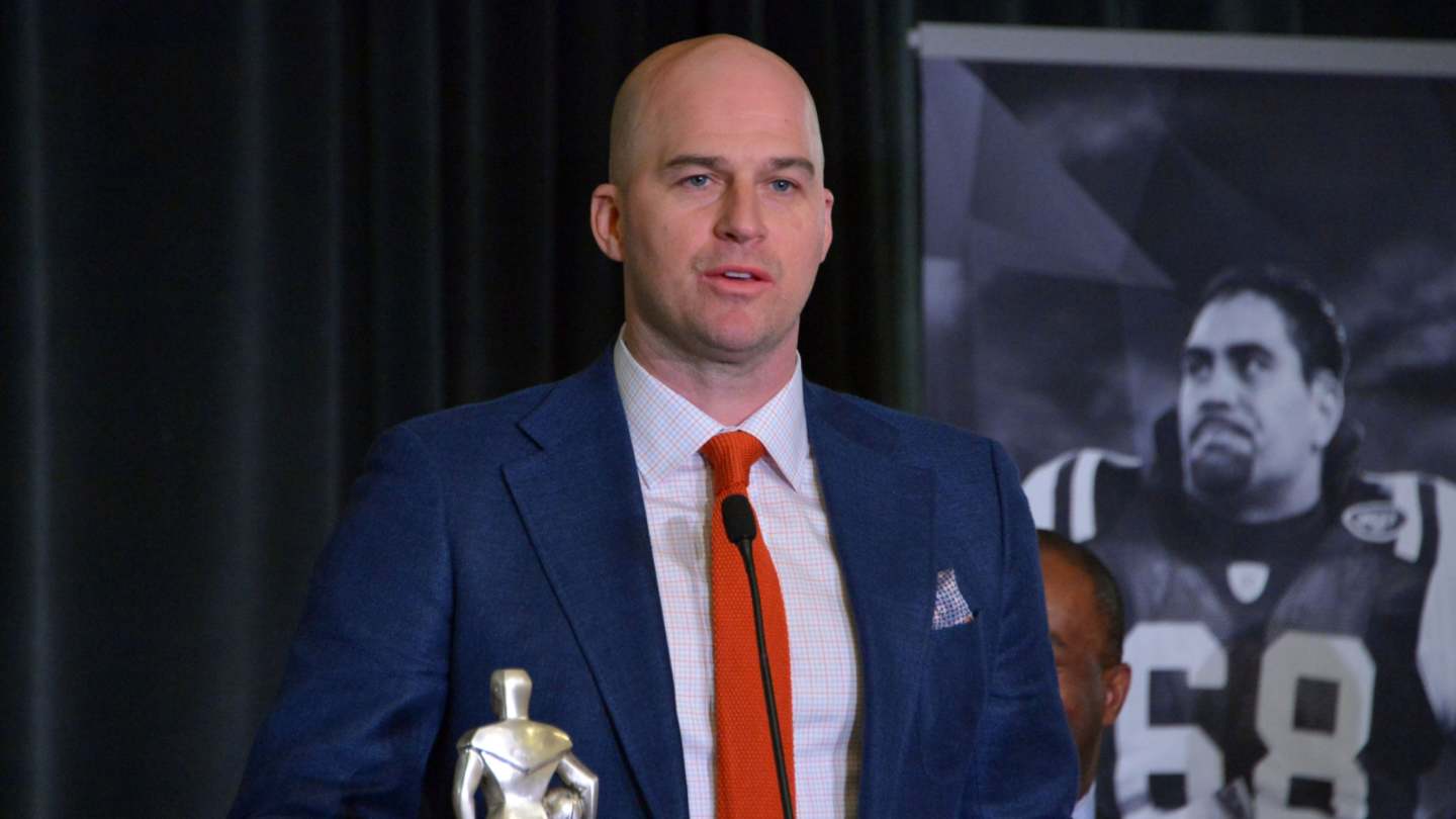 Son of Longtime NFL Quarterback Matt Hasselbeck Commits to Big Ten ...