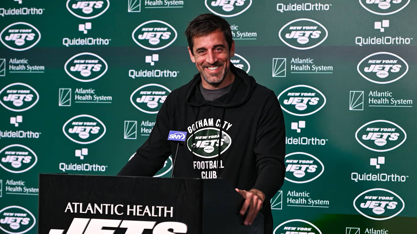 Aaron Rodgers, Jared Goff Among ESPN’s 10 Most Intriguing NFL Players ...