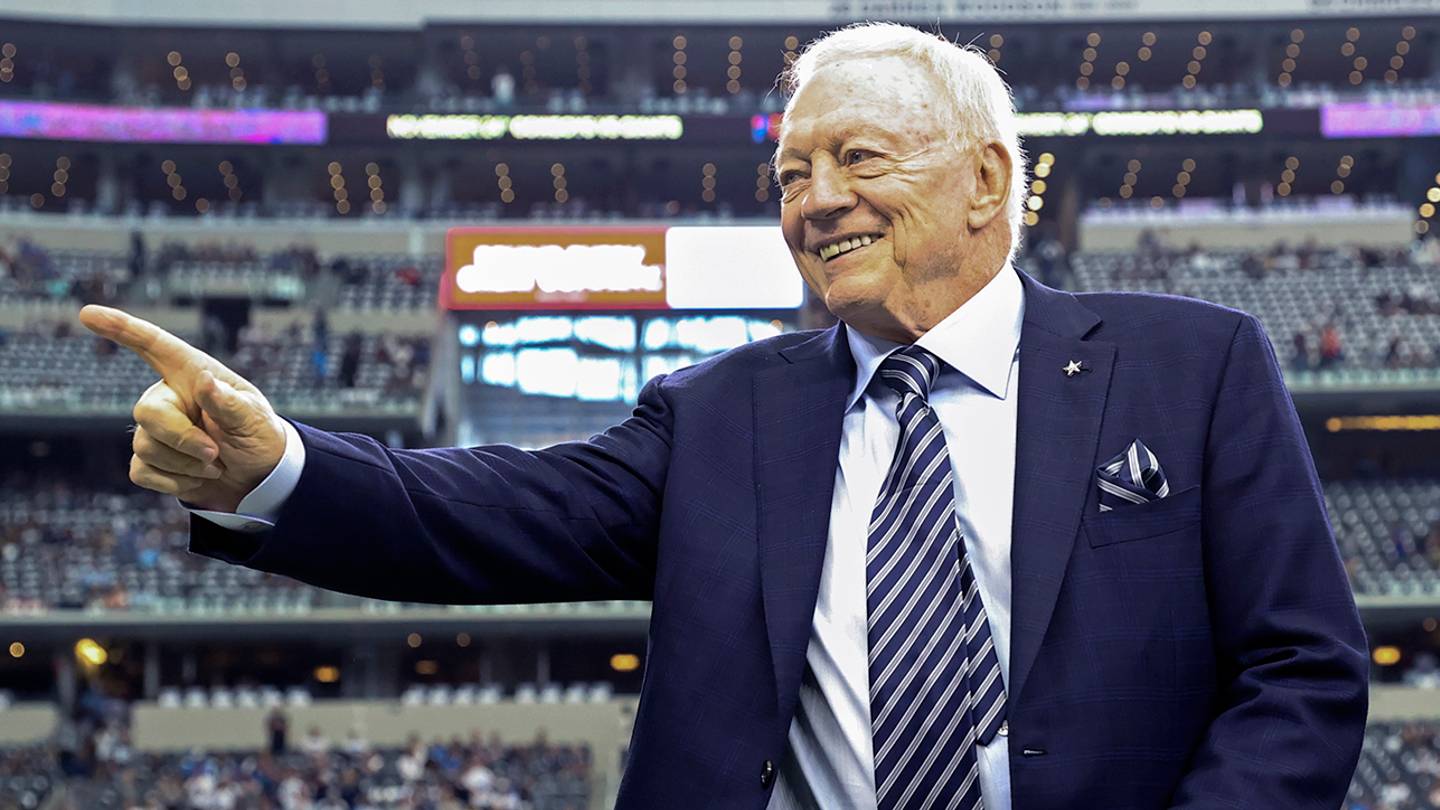 Jerry Jones: Netflix Acquires Rights to Documentary Series on Cowboys ...