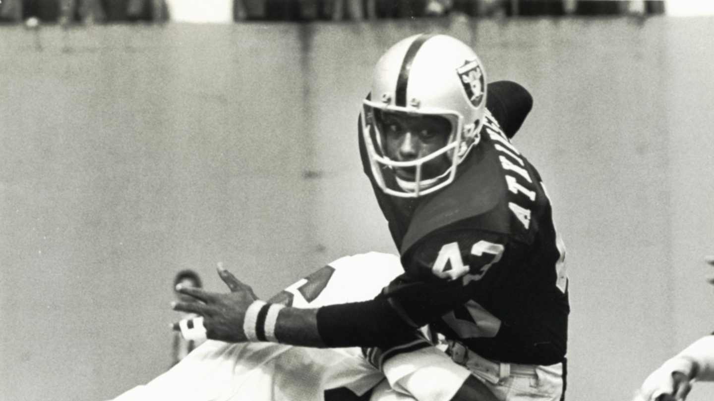 Raiders' safety George Atkinson was undersized, but not underrated ...