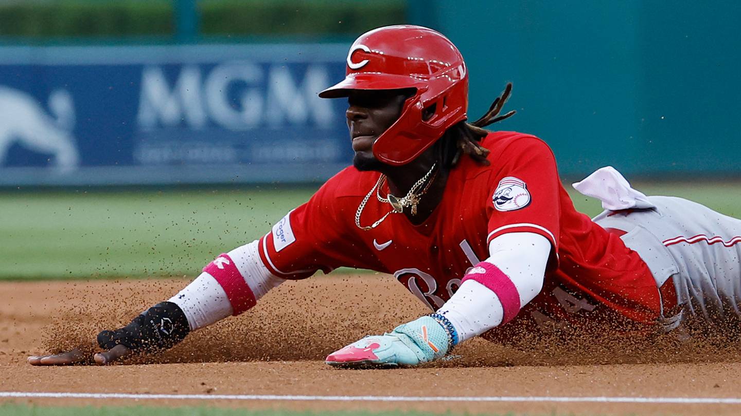 MLB World Erupted After Elly De La Cruz Stole Every Single Base in Just ...