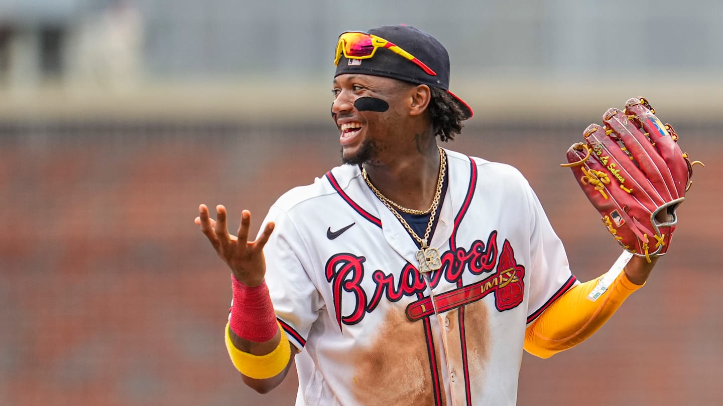 Atlanta Braves' Ronald Acuña Jr. Wears Chain of Himself to MLB All-Star Game Red Carpet - Fastball