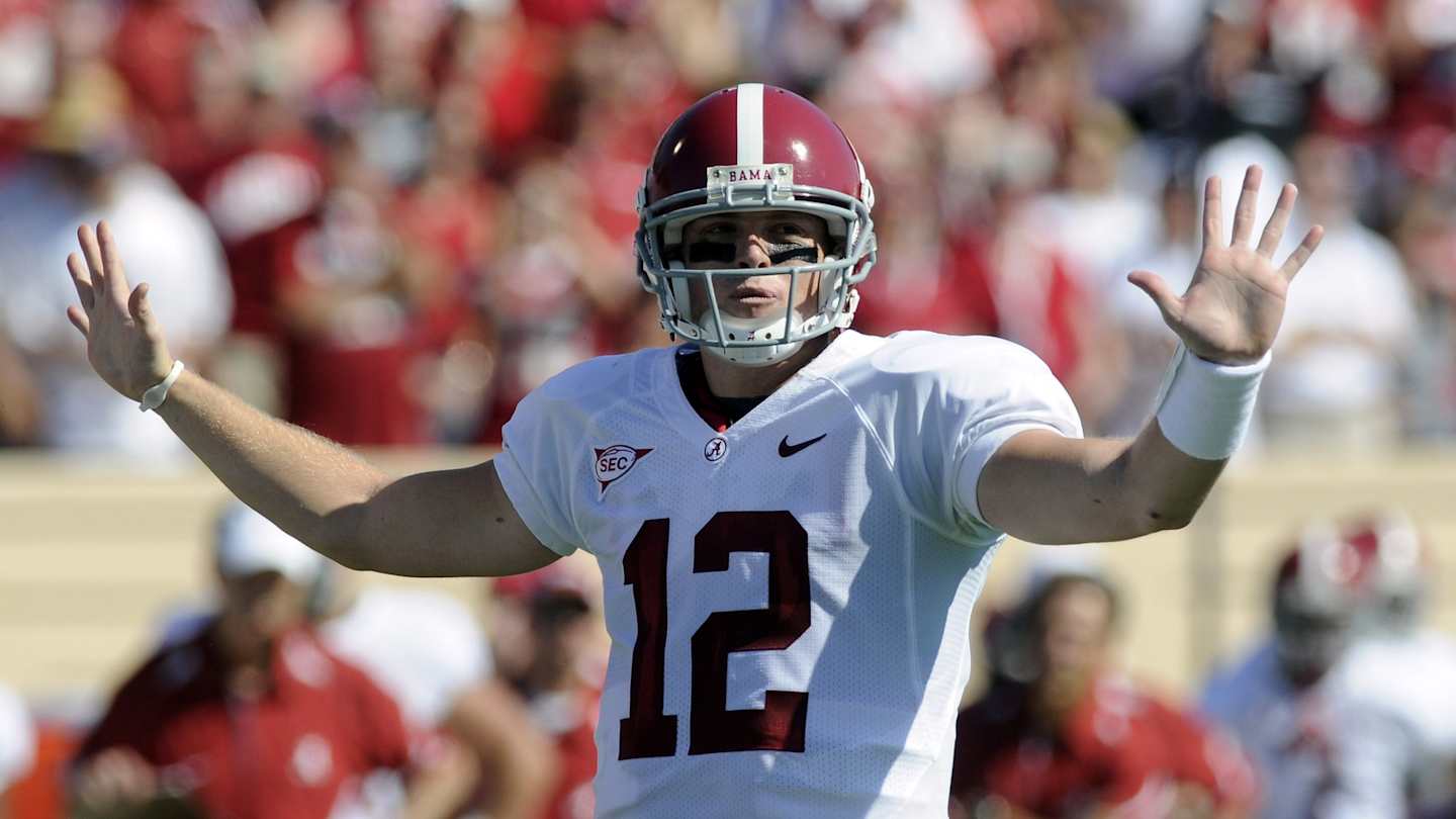 UCLA Football News: Former College Football Champion QB Urges Fans to ...