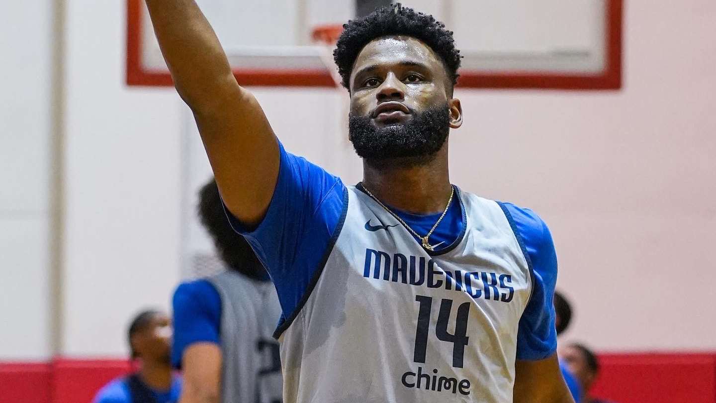 Mike Miles Scores 19 Points in NBA Summer League - Sports Illustrated ...