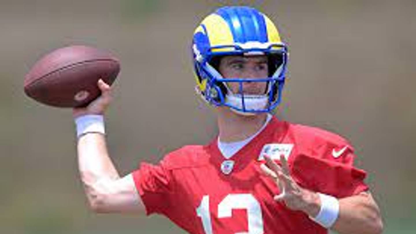 Los Angeles Rams Quarterback Stetson Bennett Throws First Ever ...