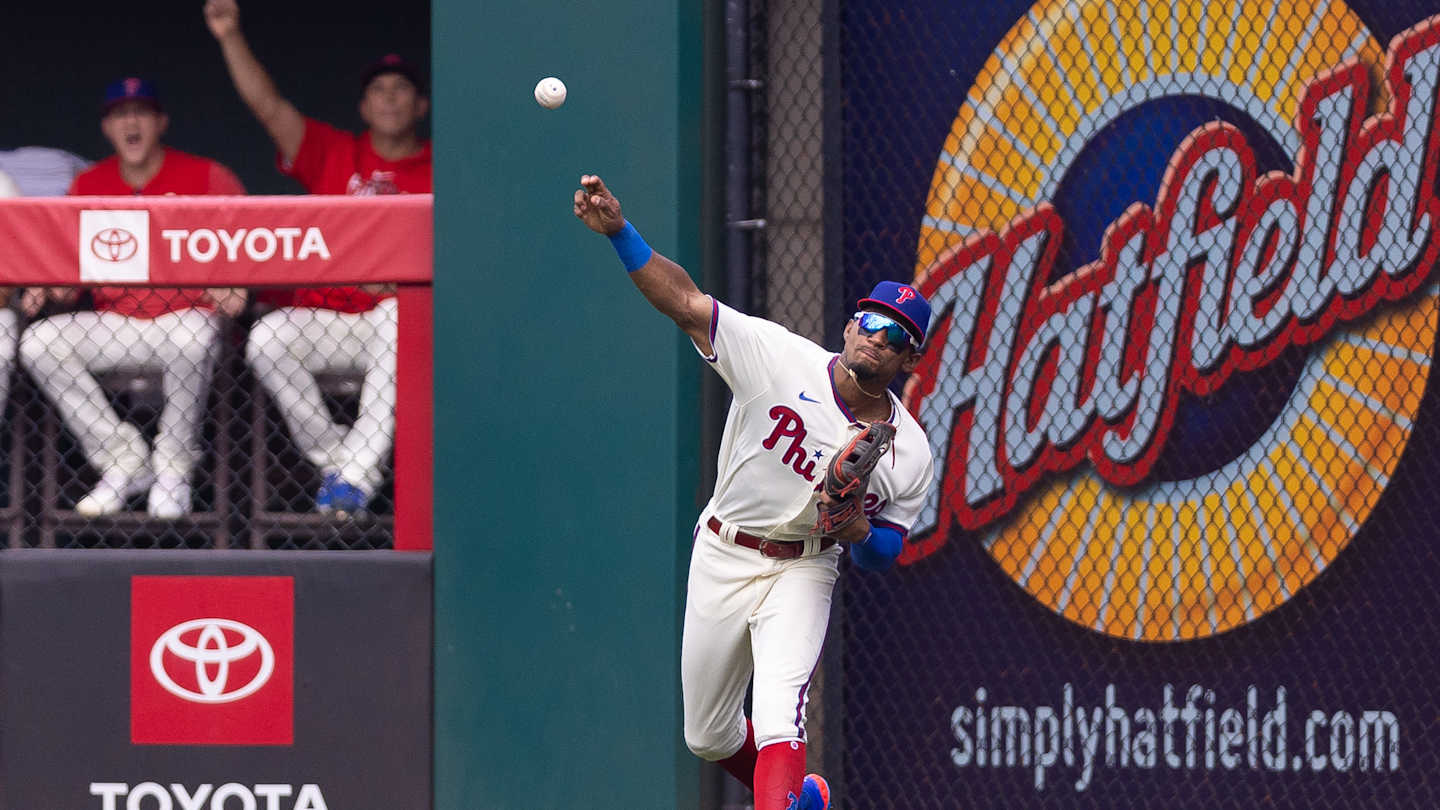 Philadelphia Phillies Rookie Johan Rojas Makes Dazzling Double Play in ...