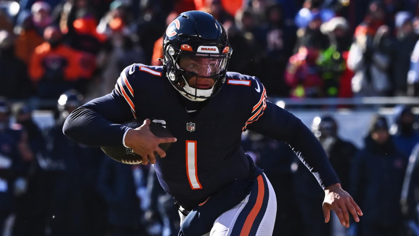 Justin Fields Says He’s ‘Definitely’ One of the Top Five Running ...