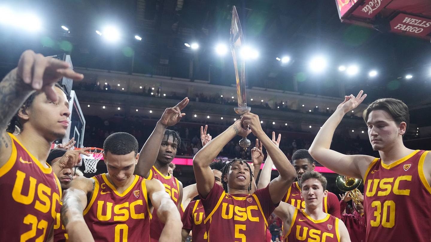 USC Basketball: Incoming Point Guard Fast Friends With Returning ...