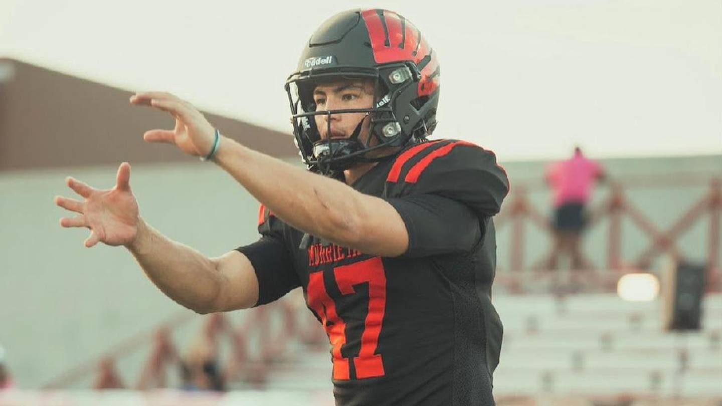 Notre Dame Offers 2025 Quarterback Bear Bachmeier - Sports Illustrated ...
