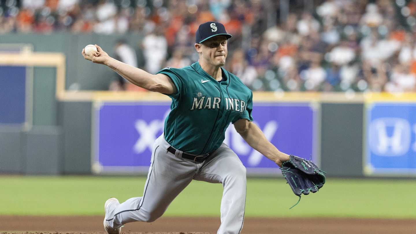 Seattle Mariners Players React Passionately to Team Store Story - Fastball