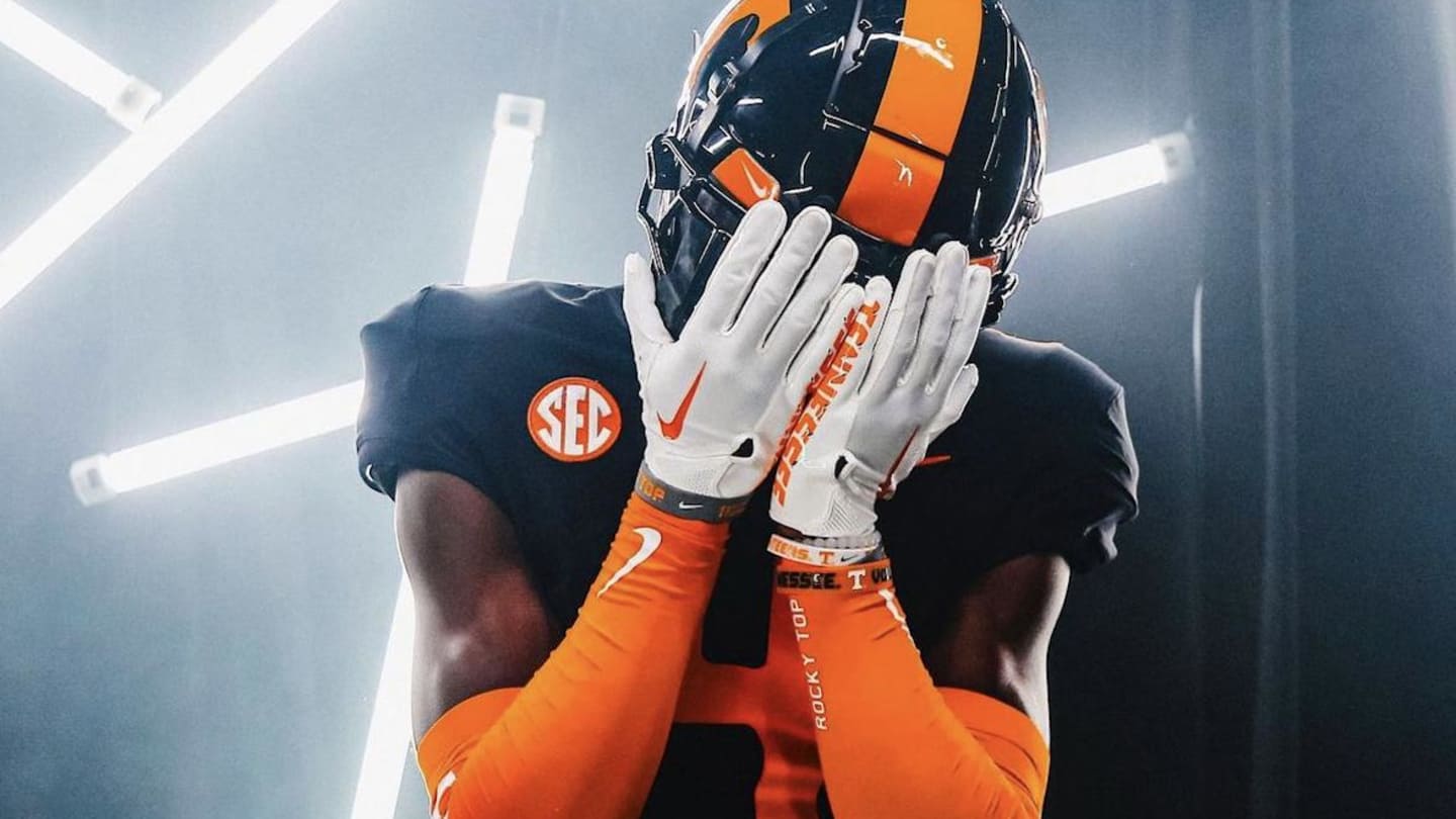 Mike Matthews Standing Out At Polynesian Bowl Practices, Representing ...