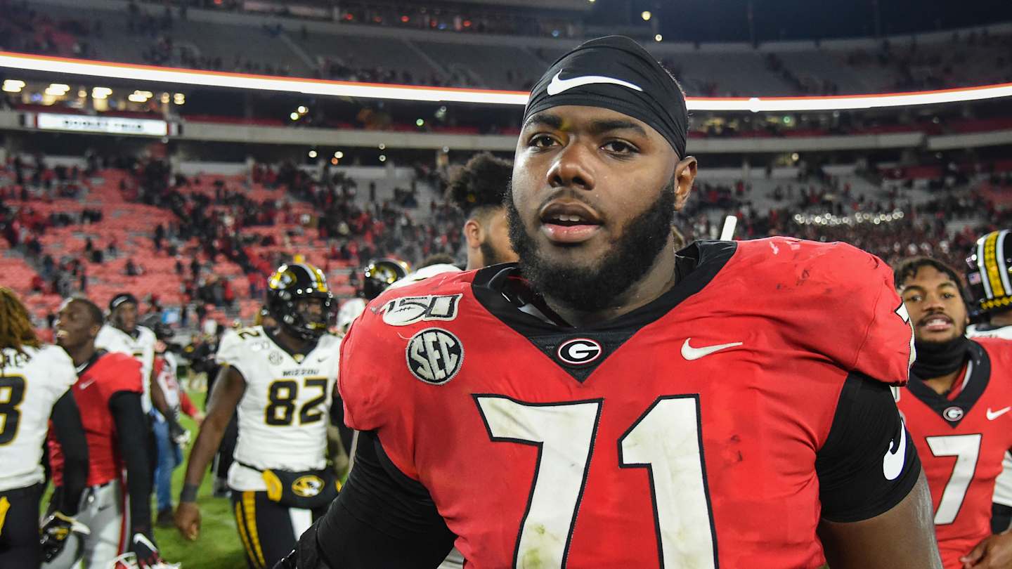 Former Georgia Football Lineman Andrew Thomas Signs Massive Extension ...