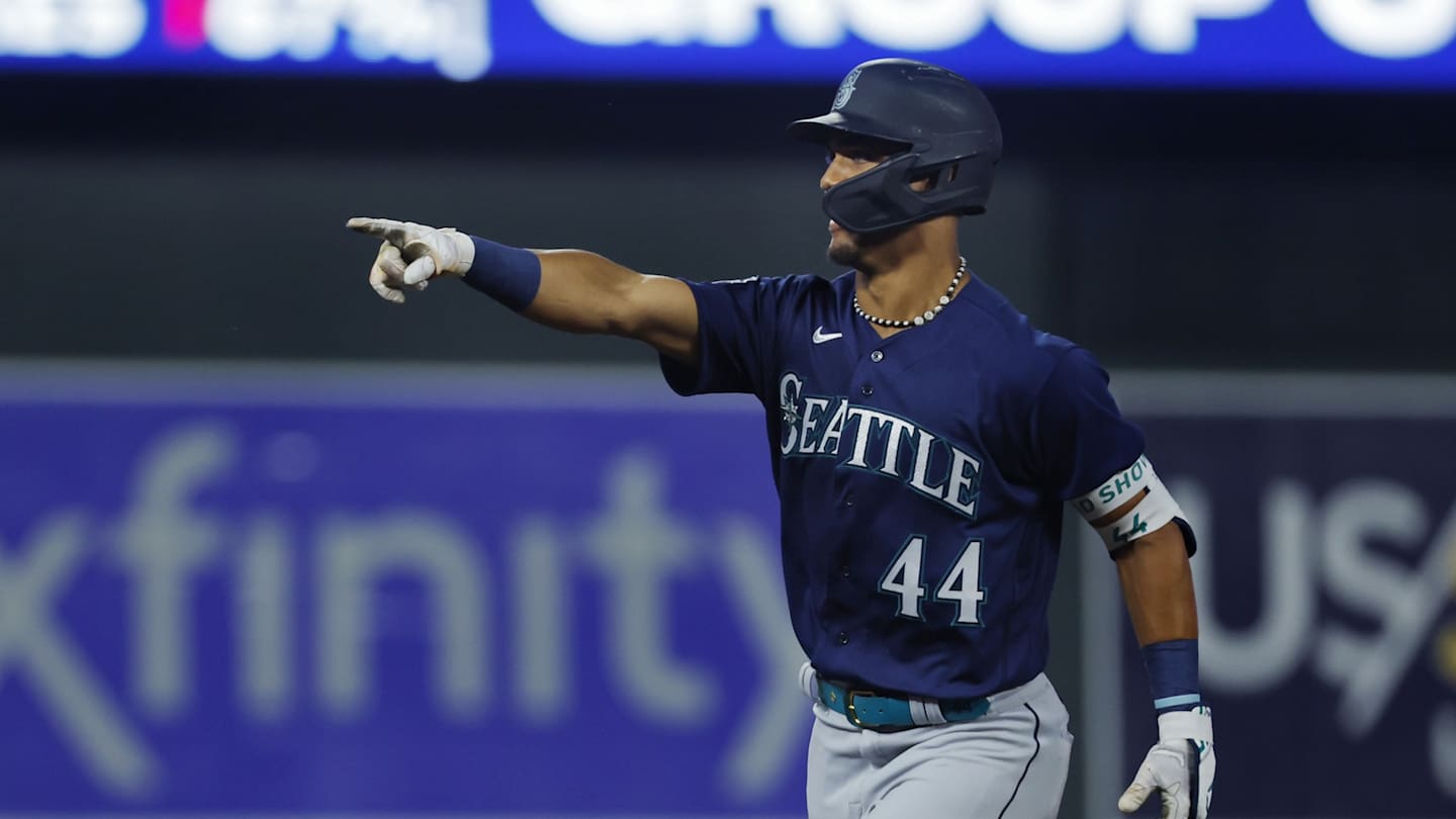 Seattle Mariners Comeback Win on Tuesday Marks First Time in 32 Years ...