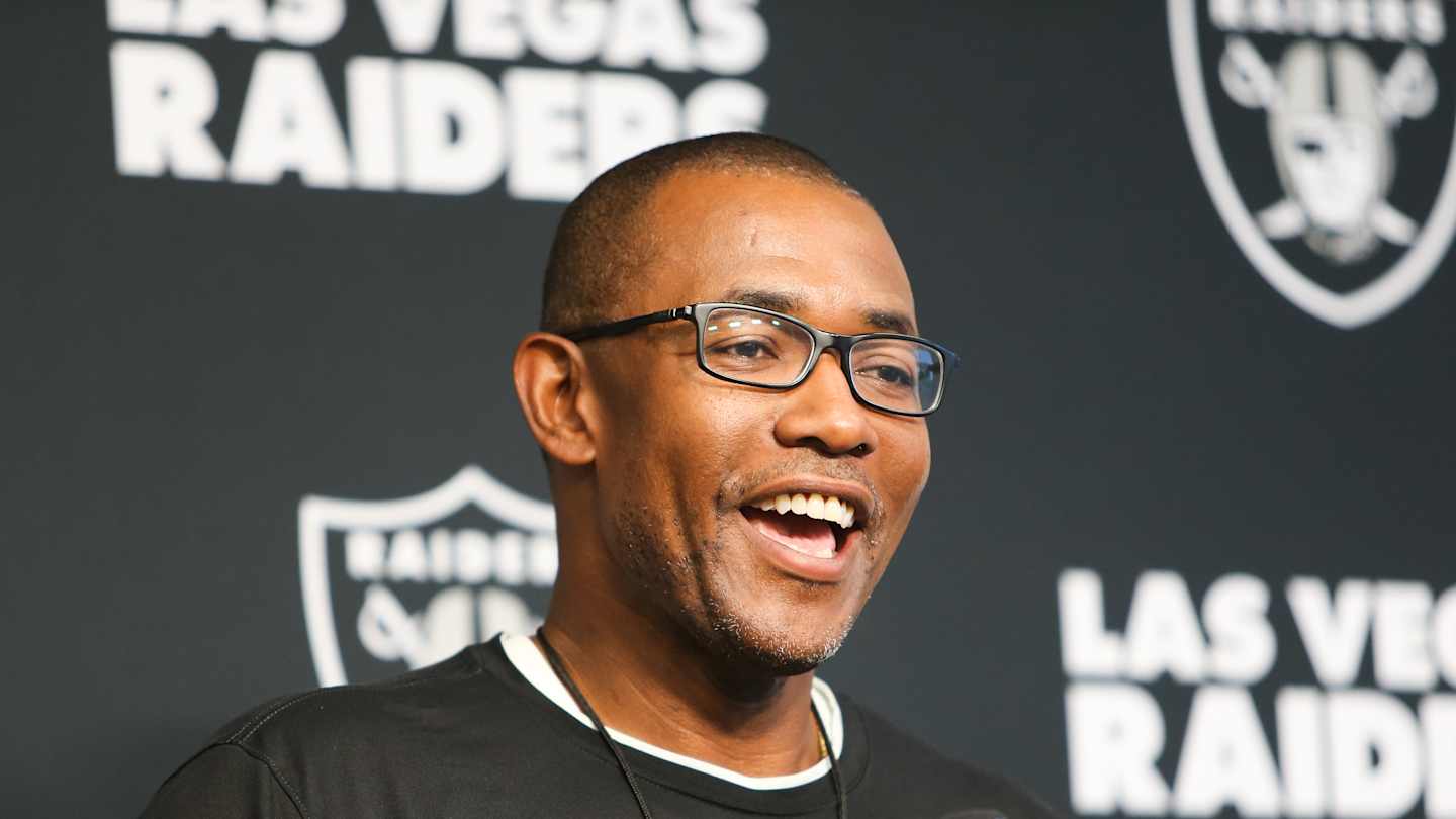 Raiders DC Patrick Graham from Training Camp - Sports Illustrated Las ...