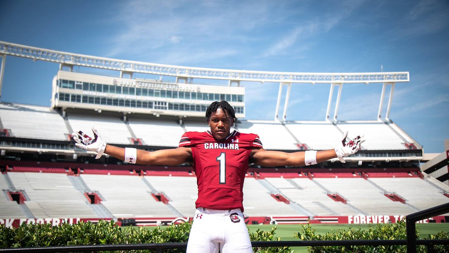 South Carolina Football Feels Like Home To 2025 DB Jontae Gilbert ...