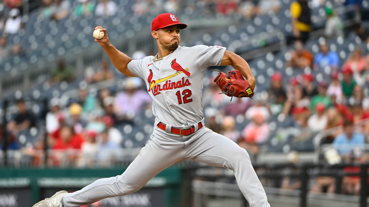 Texas Rangers 'Aggressively' Pursuing St. Louis Cardinals Closer Jordan ...