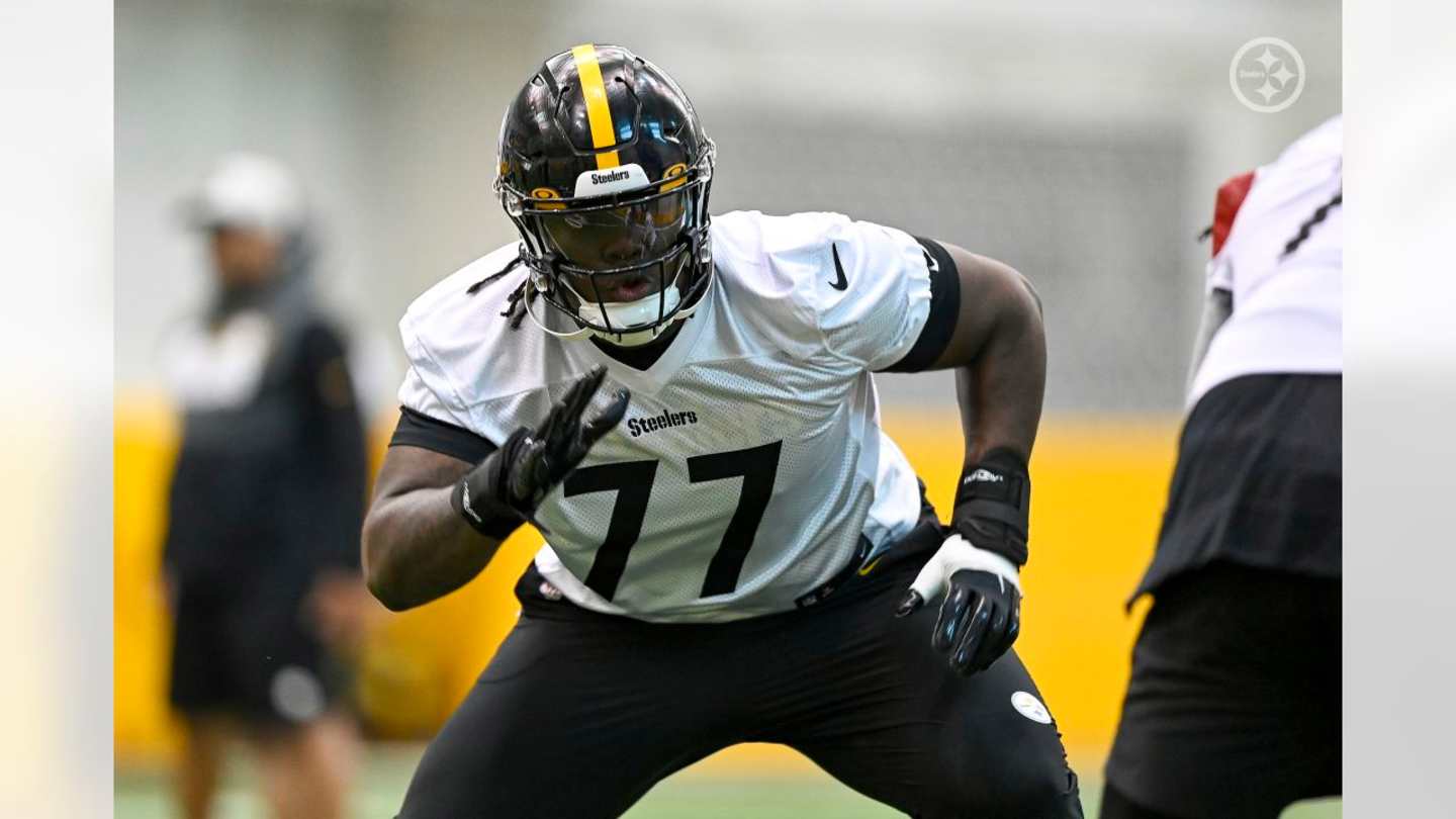 Broderick Jones Already Taking First Team Reps for Pittsburgh Steelers ...