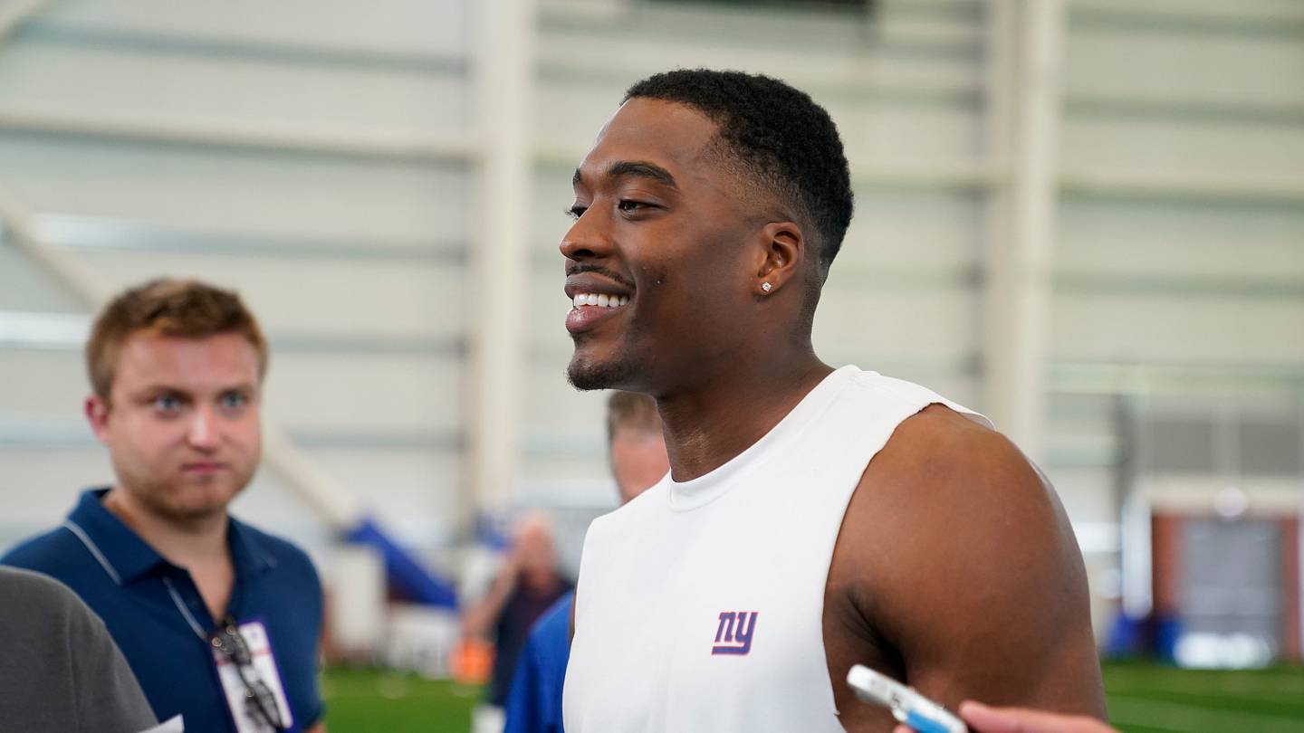 Jason Pinnock, Micah McFadden Earn Highest Rankings from PFF in Giants ...