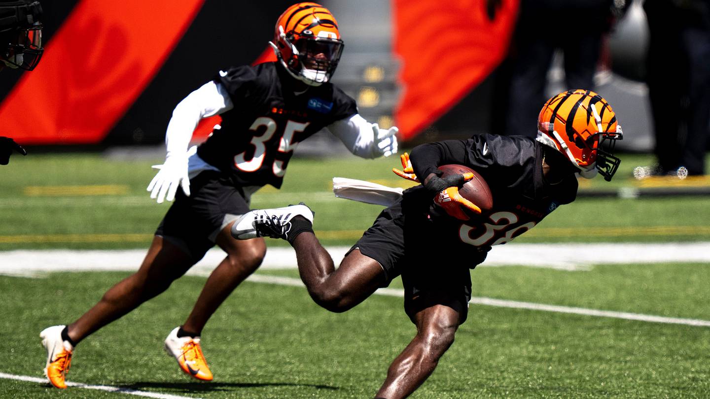 Cincinnati Bengals Rookie DJ Ivey Confident Ahead of NFL Debut Against ...