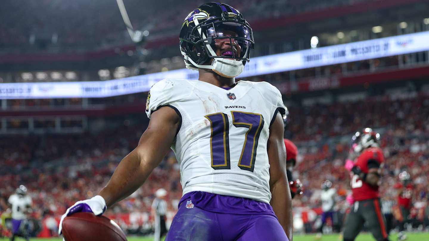 Colts Signing Running Back Kenyan Drake Amid Jonathan Taylor ...