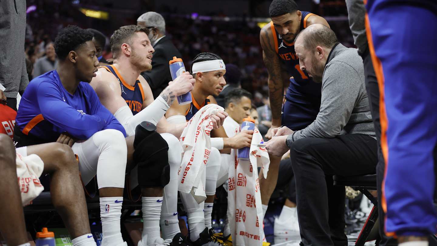 New York Knicks Sign 25-Year-Old Center - Fastbreak on FanNation