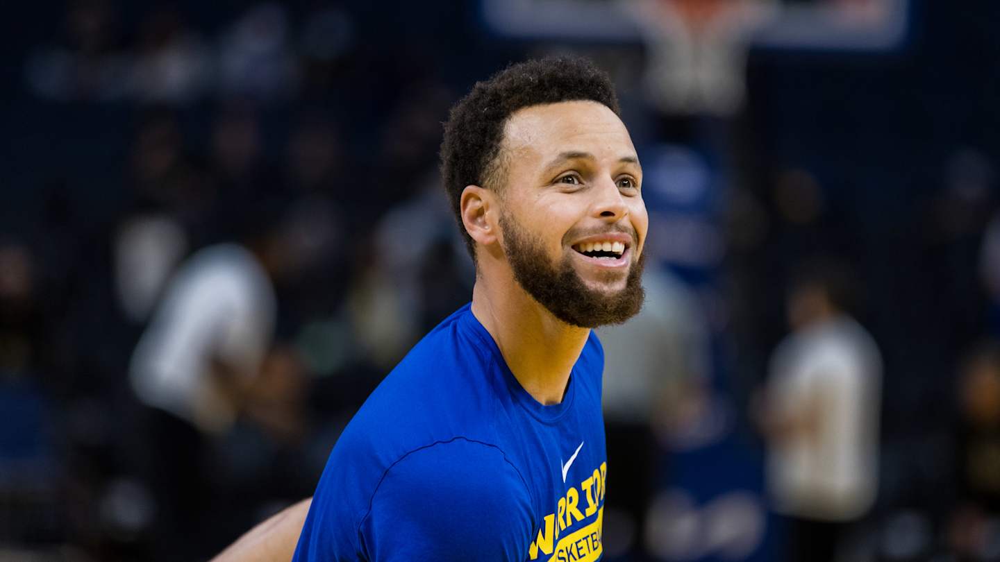 WATCH: Steph Curry's Insane Workout Goes Viral - Inside the Warriors