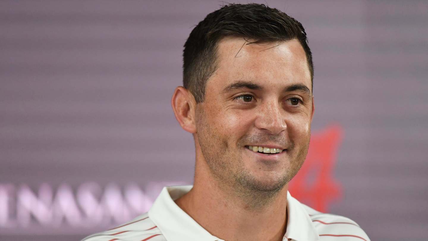 Alabama Offensive Coordinator Tommy Rees Named Semifinalist for Broyles ...