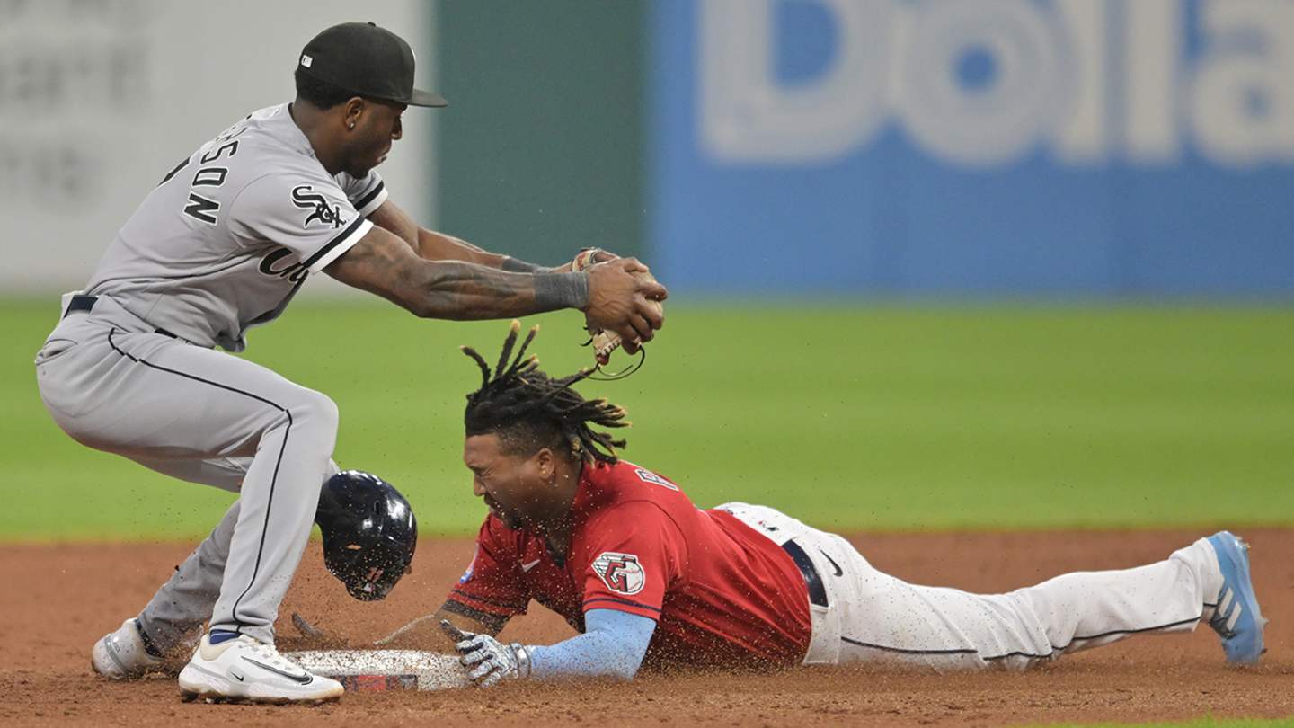 Guardians’ Jose Ramirez Sends Message to White Sox’s Tim Anderson After ...